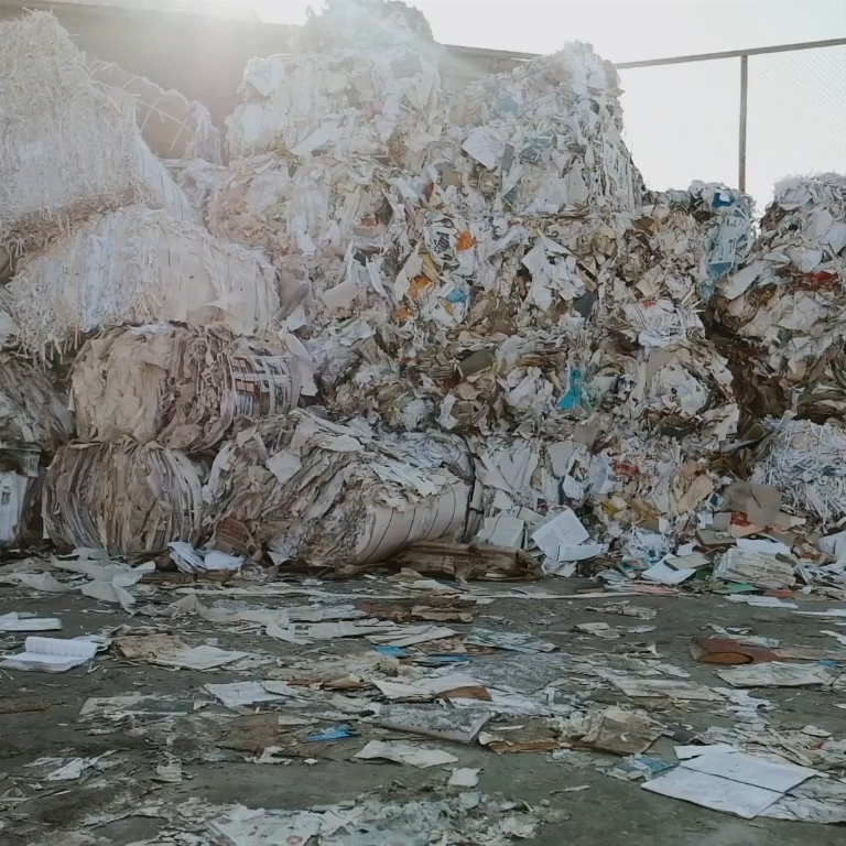 Studio Zsofia Kollar — Human Material Loop